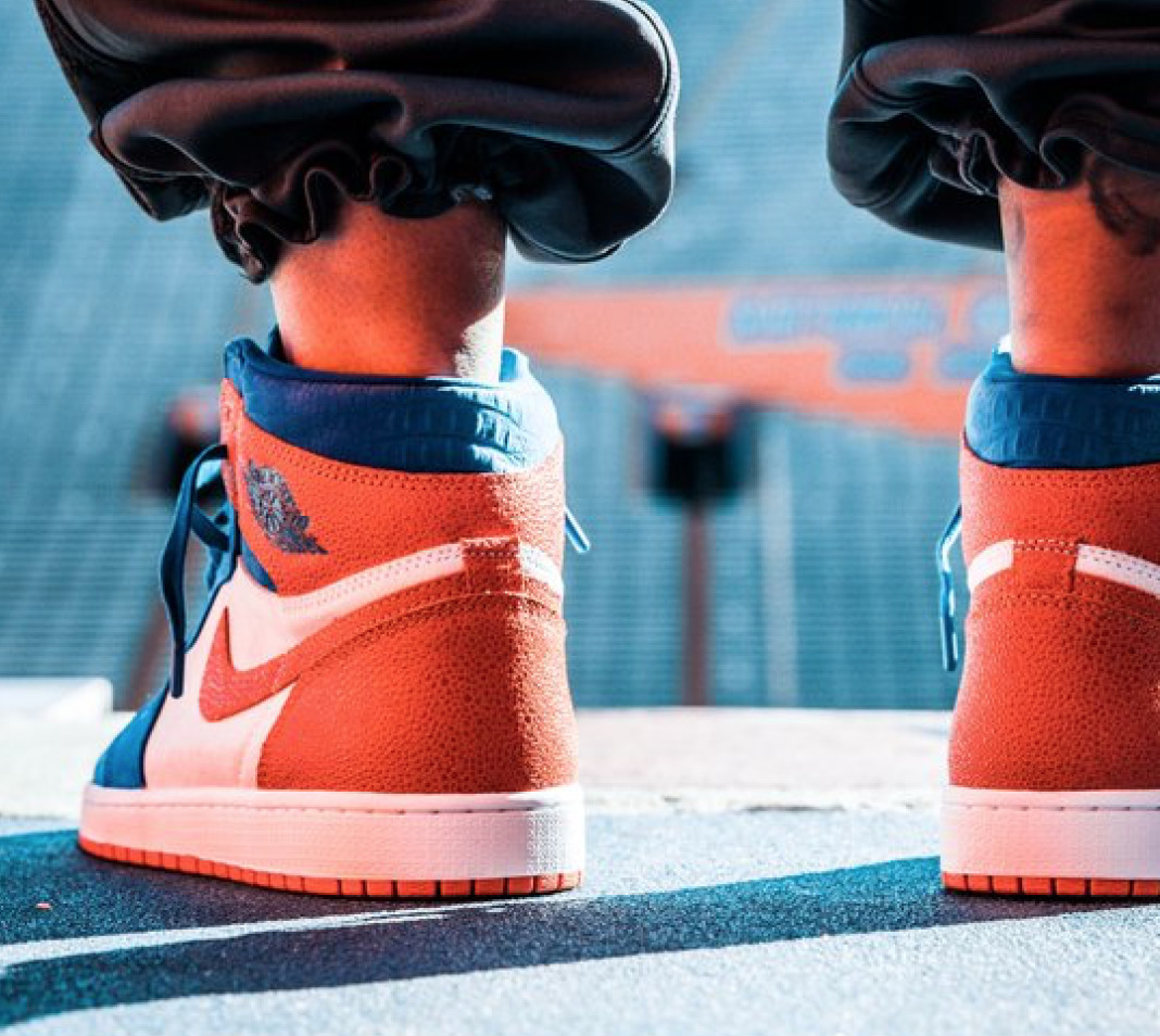 Air Jordan 1 Florida Gators PE - Первые фото кроссовок - SneakerFreak ...
